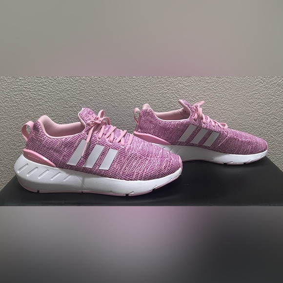 adidas | Shoes | Adidas Originals Swift Run Pink Girls Sz 6 | Poshmark